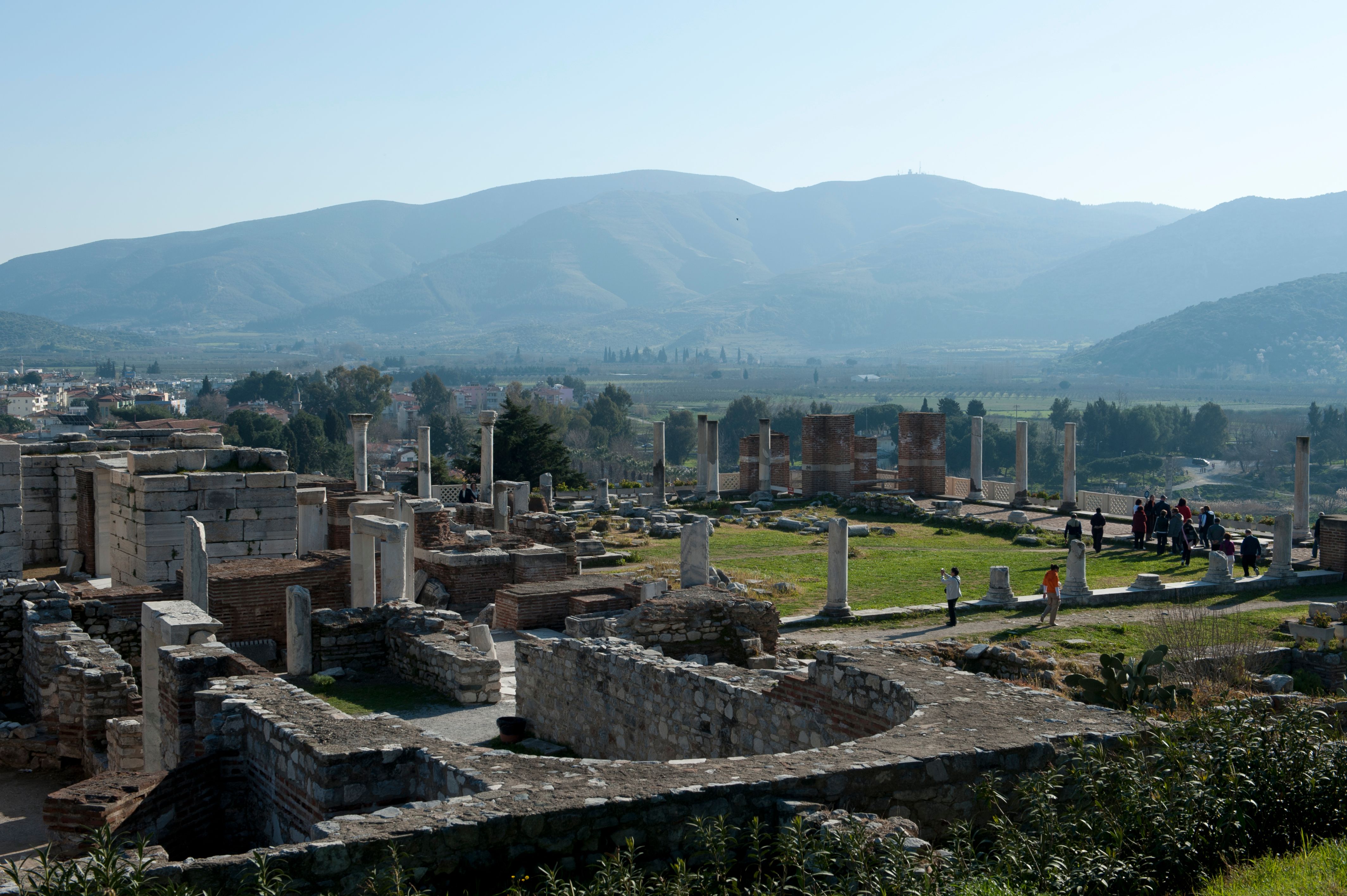 Roman Gladiator's Grand Tomb Found In Turkey Actually Contains Someone Else