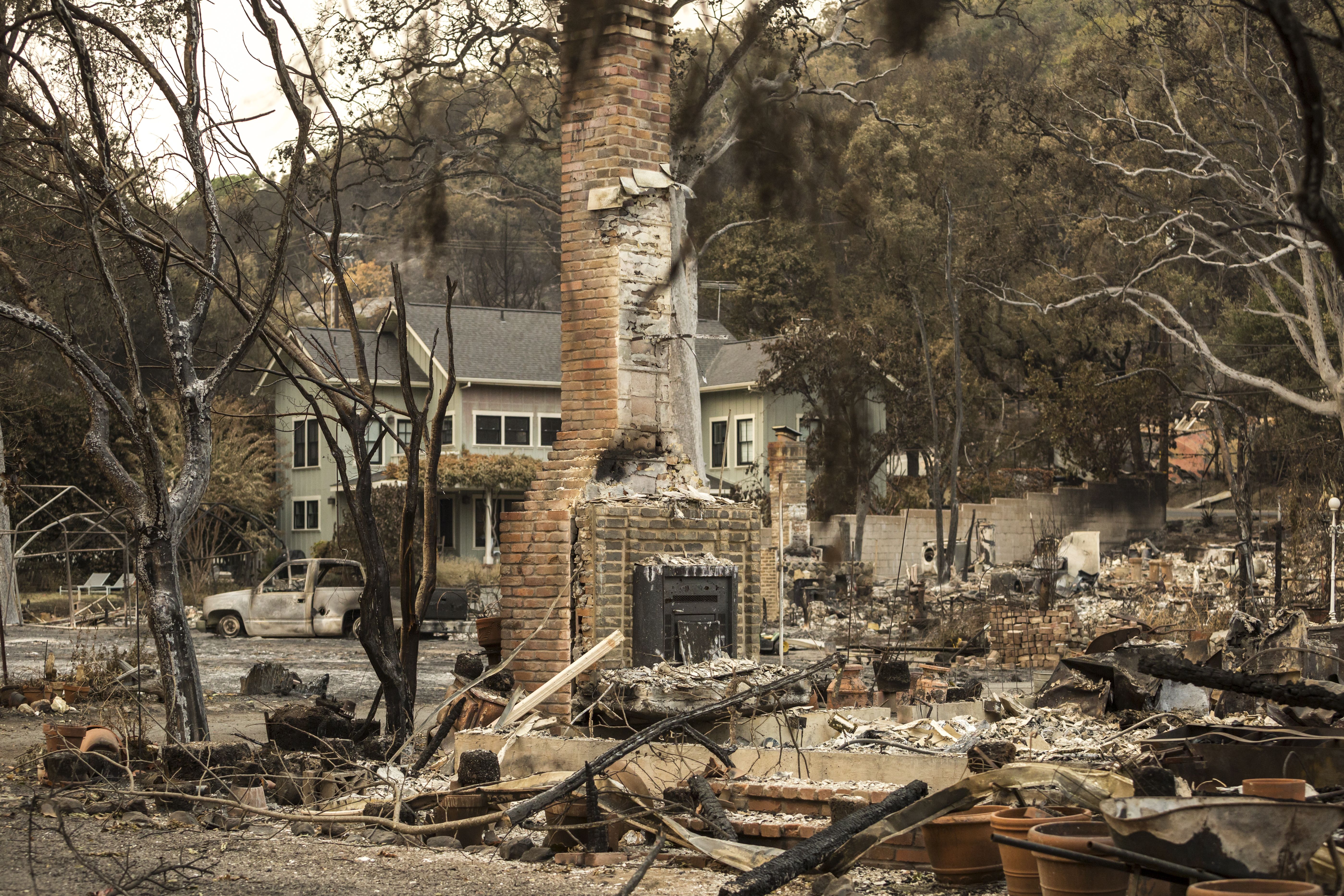 Major Wildfire Risk in California as Santa Ana Winds Arrive Unleashing ...