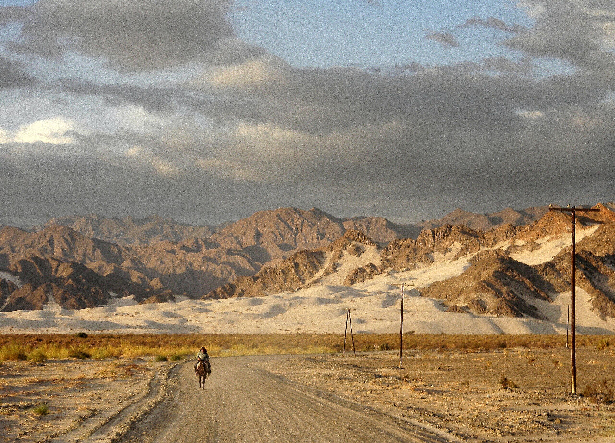 Where To See The 10 Tallest Volcanoes On The Planet
