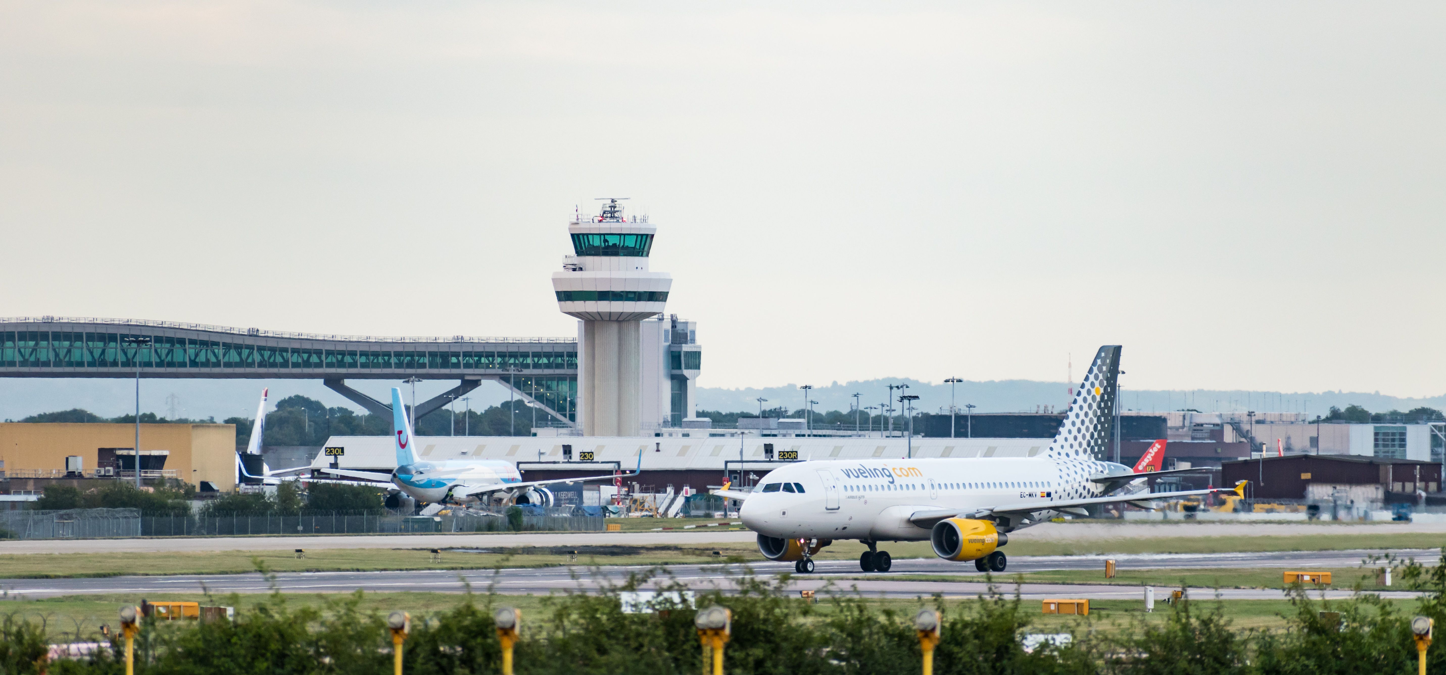 Air India Flight to London Gatwick Crashes Soon After Takeoff, Killing ...