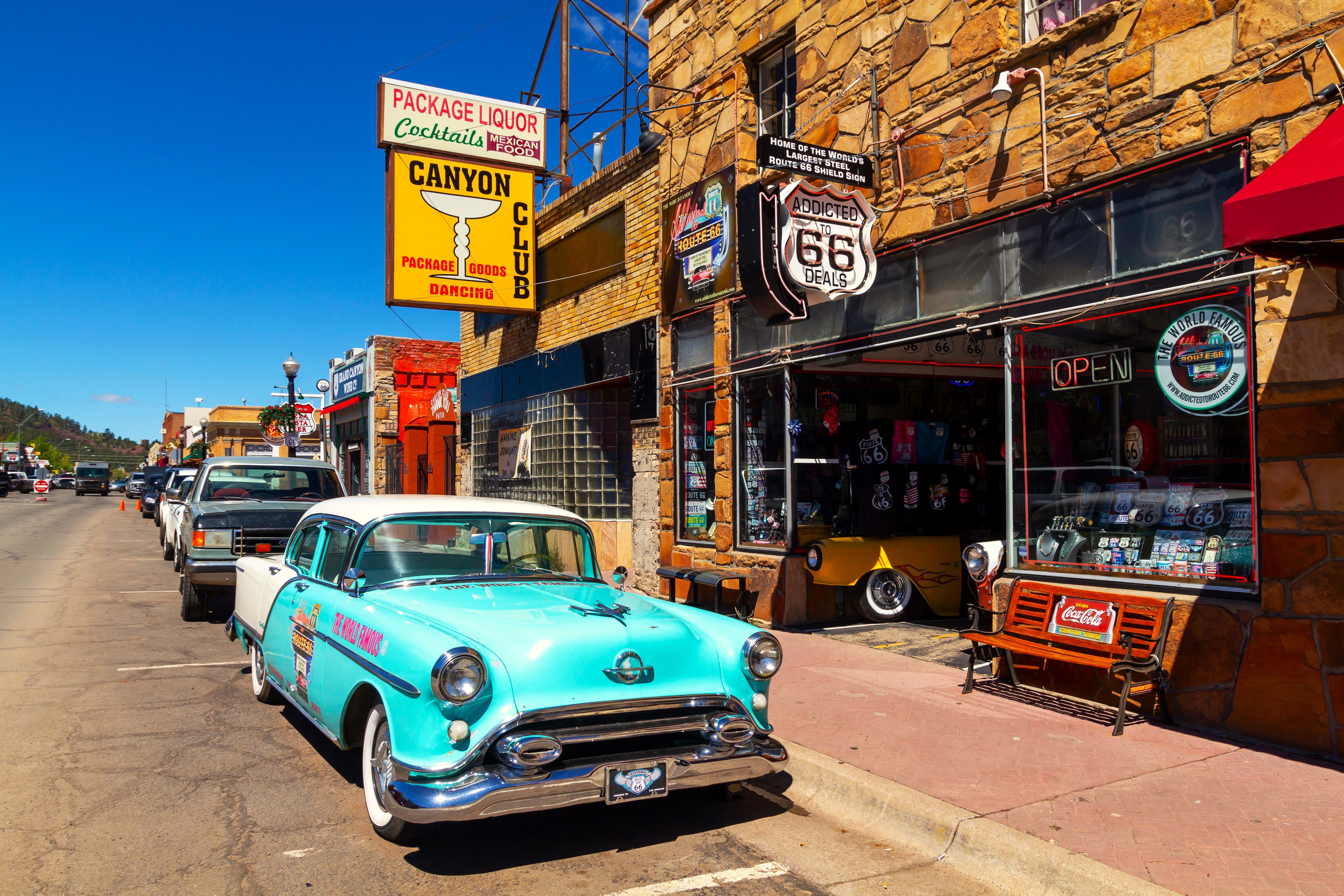 This Route 66 Arizona Town Is The Perfect Gateway To The Grand Canyon's ...