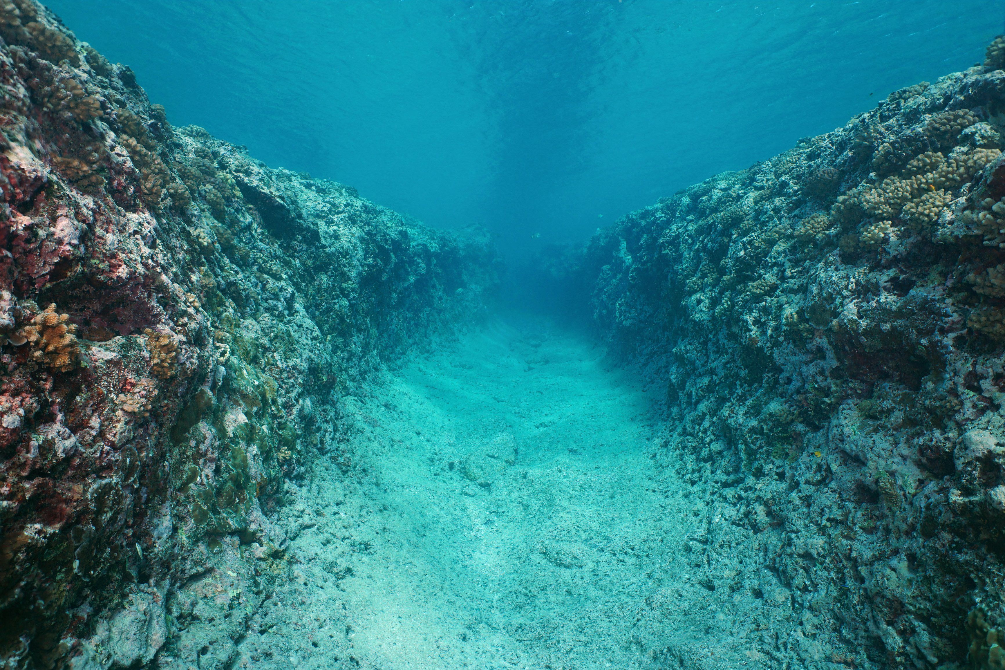 Underwater Ground