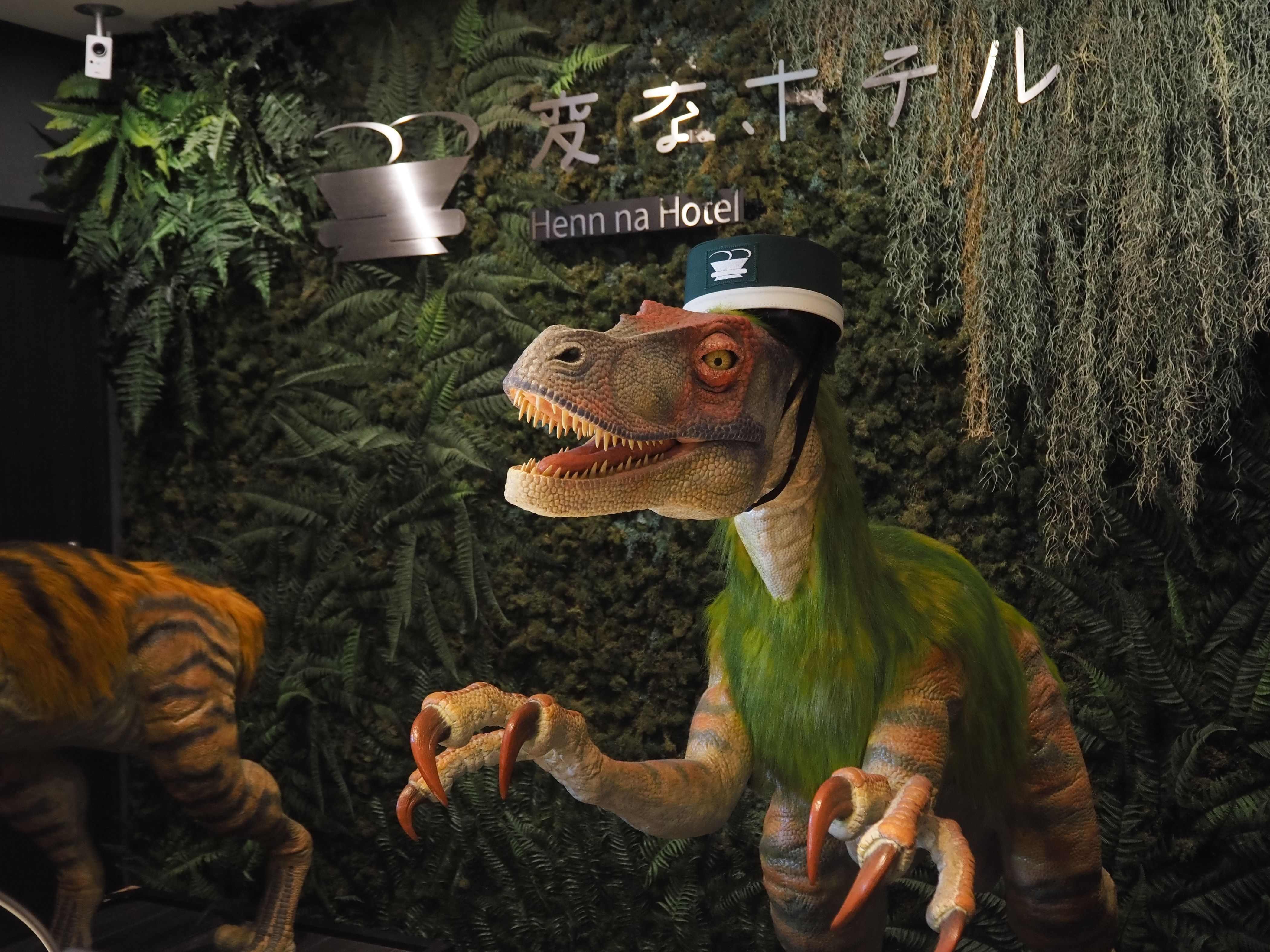 The World's First Robot Hotel Fired Half Its Staff For Bizarre Reason ...