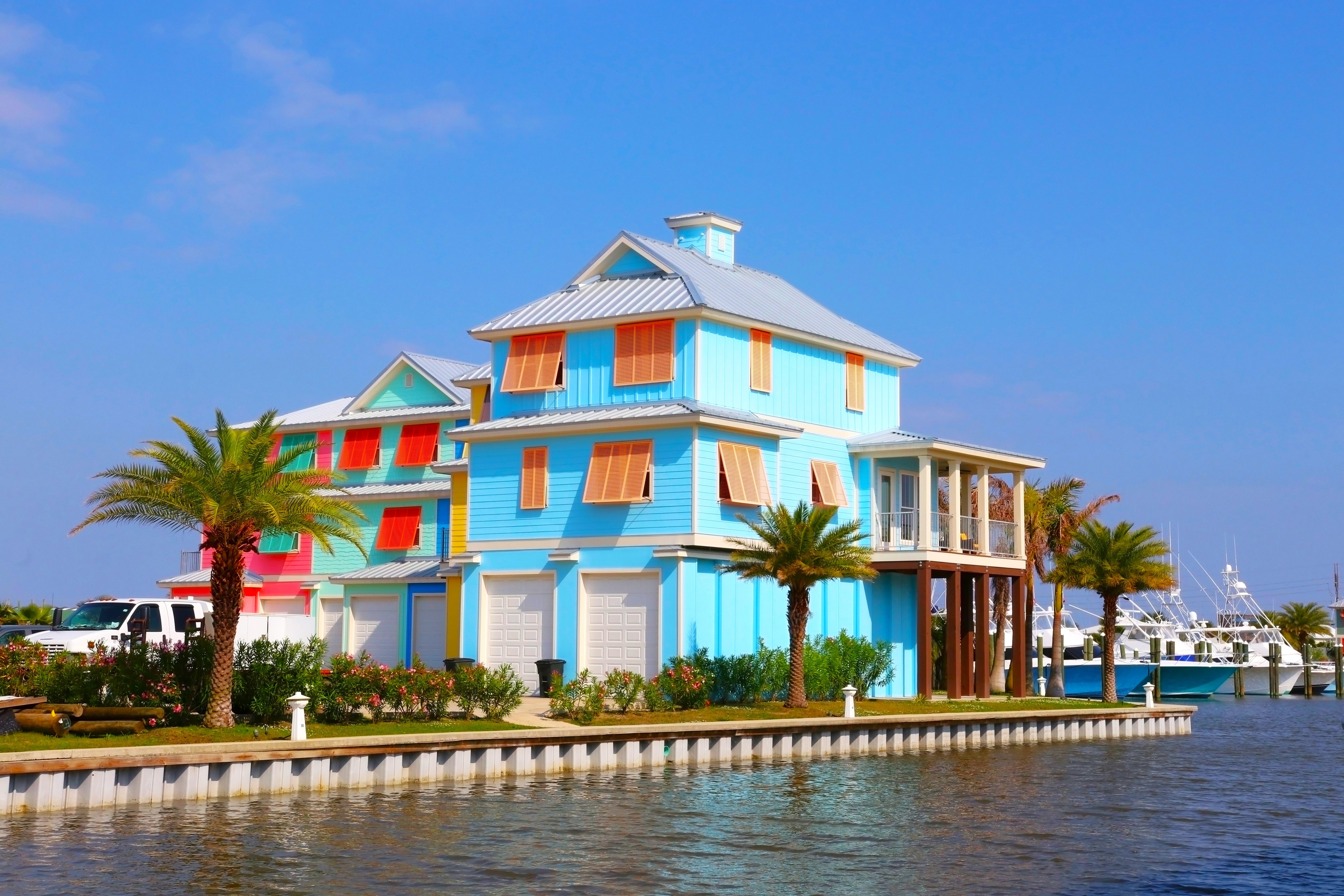 Louisiana's "Florida Keys" Is An Underrated Island With Scenic Beaches ...