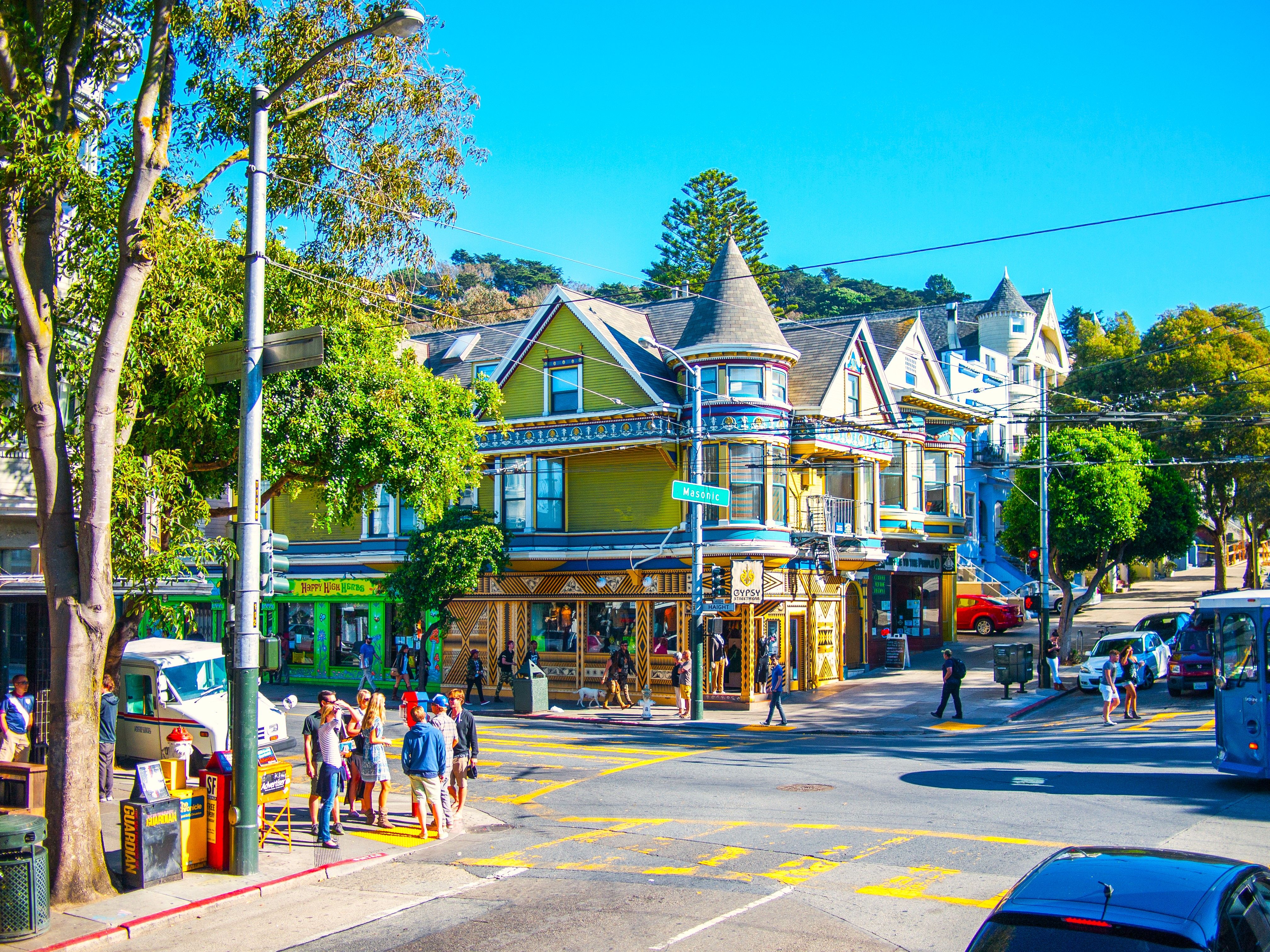 One Of California's Coolest Neighborhoods Is A Quirky San Francisco ...