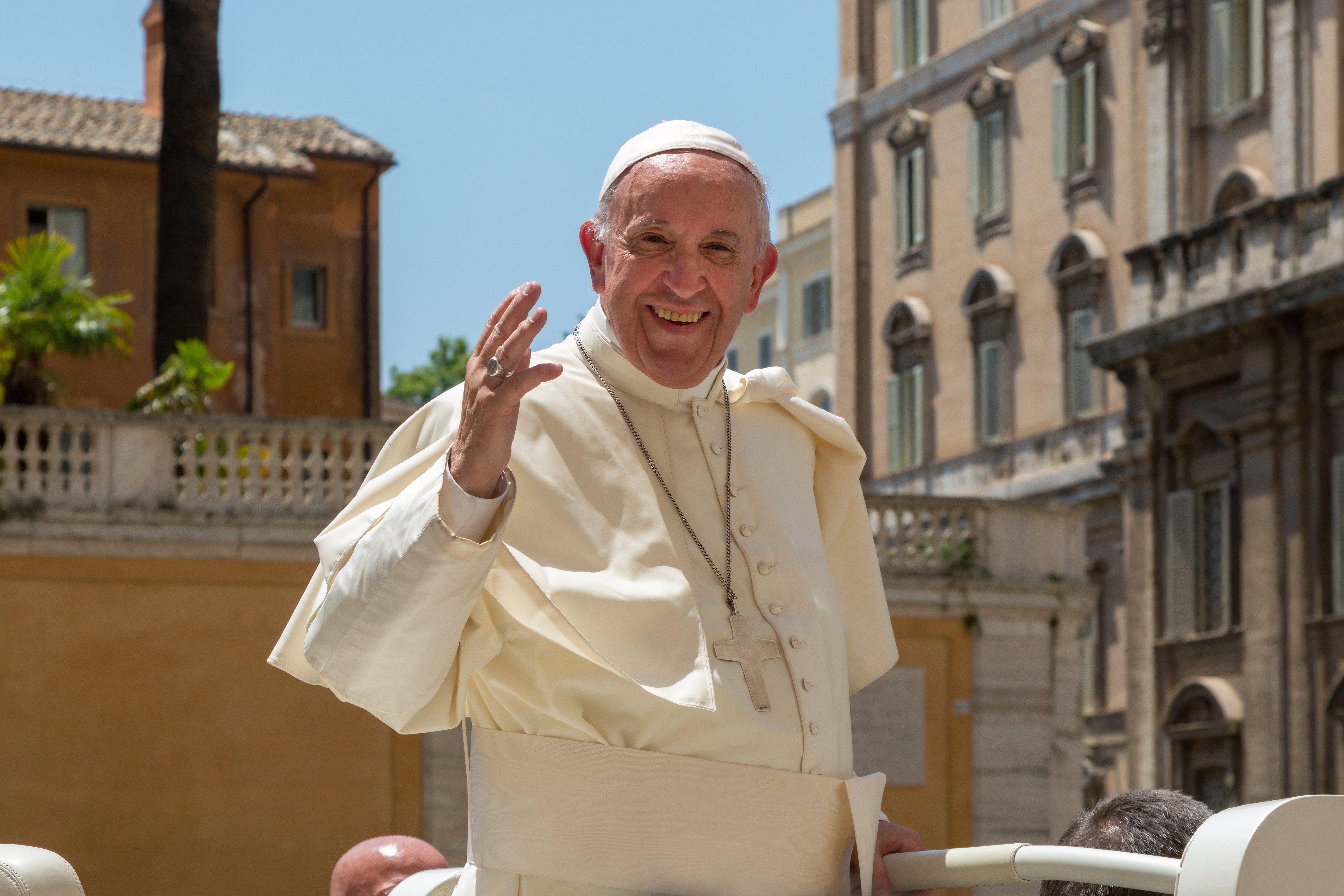 6 Things To Know About Visiting Rome And The Vatican Following Pope ...