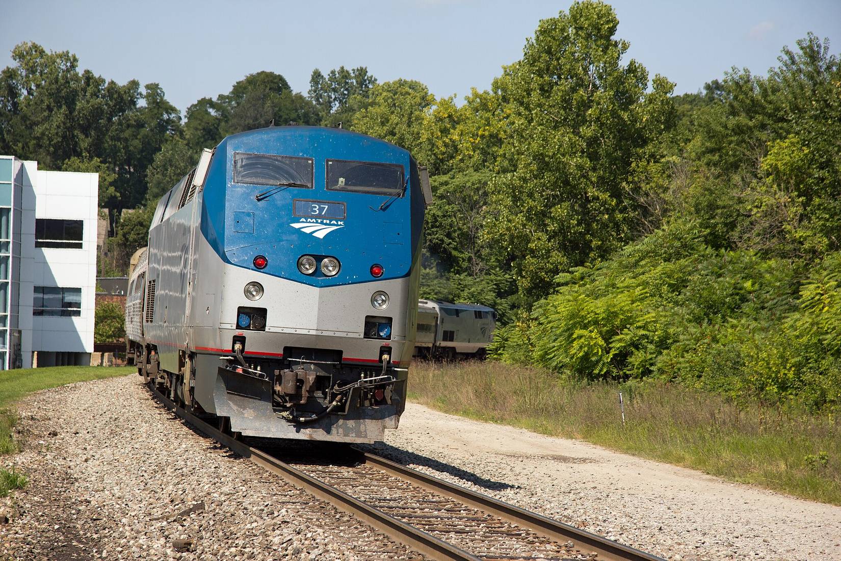 Amtrak's Newest Route Proposal Is Breaking Hearts As Officials Confirm ...
