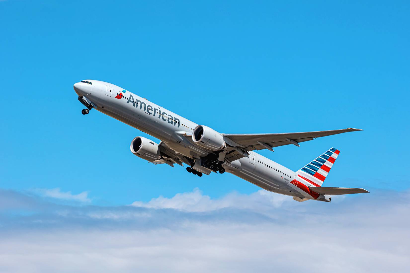 American Airlines Catches Canadians By Surprise In The Best Way ...