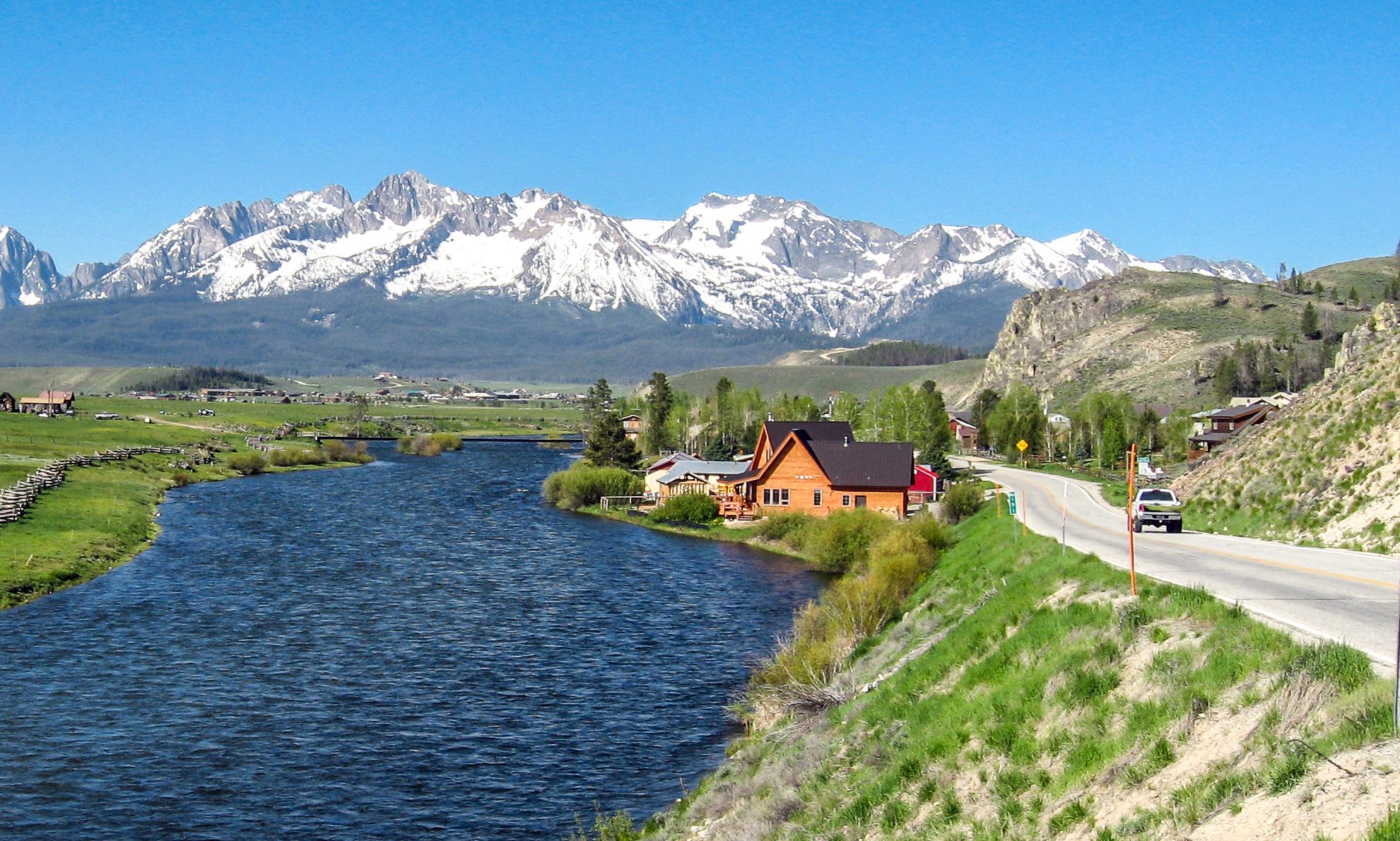 This Hidden Gem Mountain Town Is The Perfect Cure To Jackson Hole's ...