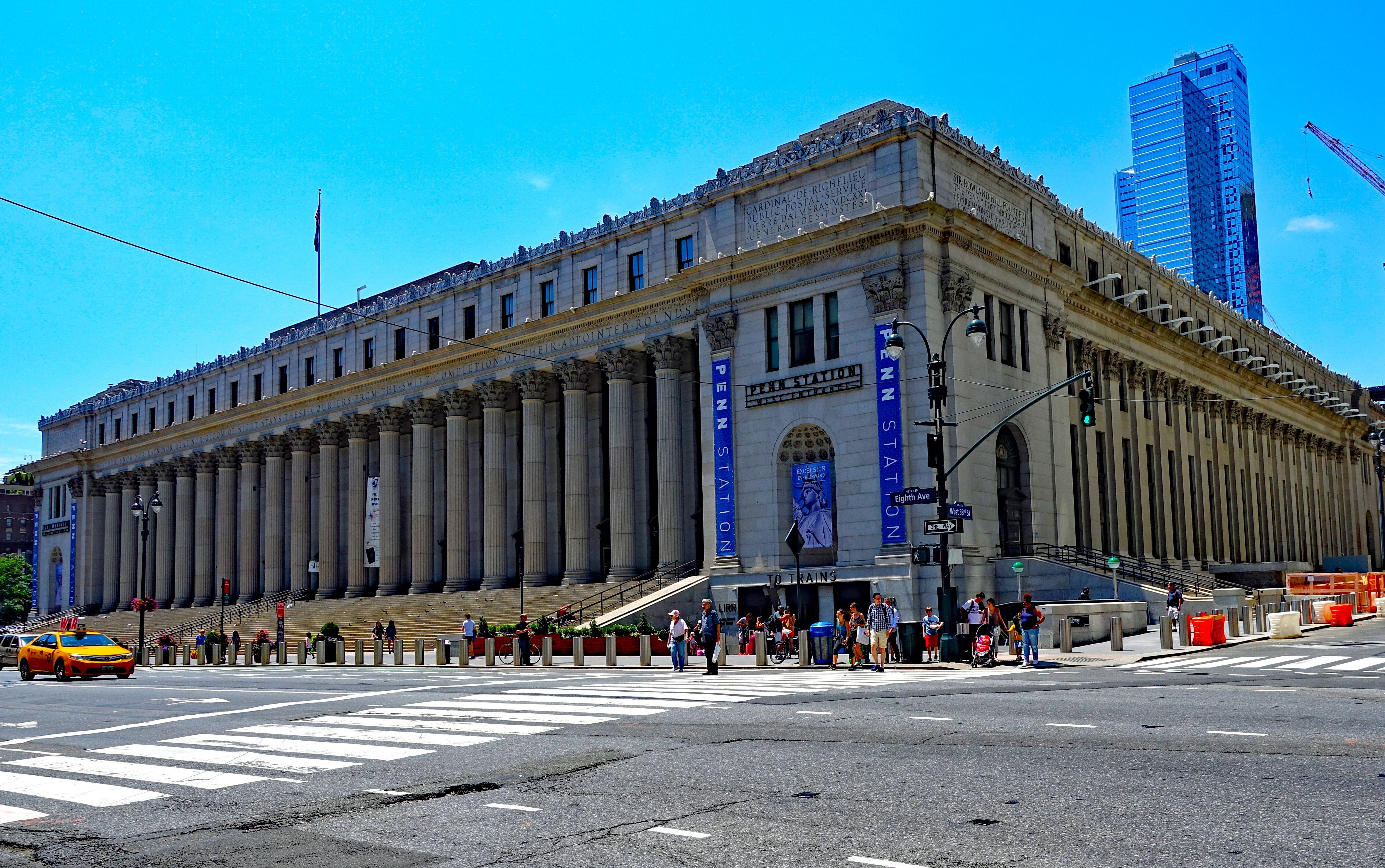 America's Largest Amtrak Station Is Also Its Most Food-Obsessed